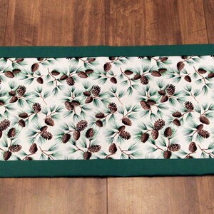 Winter Pine Cones Table Decor; Centerpiece; Table Runner - Etsy