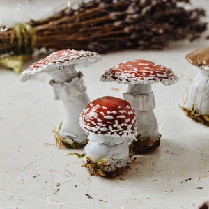 Set of 3 Miniature Polymer Mushroom Toadstool Autumn Decoration Plant ...