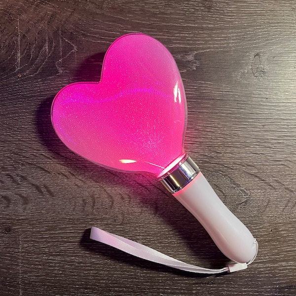Everglow Lightstick - Etsy