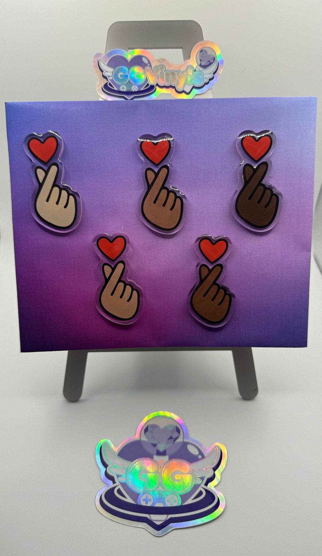 Kpop Finger Heart Hand Acrylic Pins 2, 5 Skin Tones to Choose From - Etsy