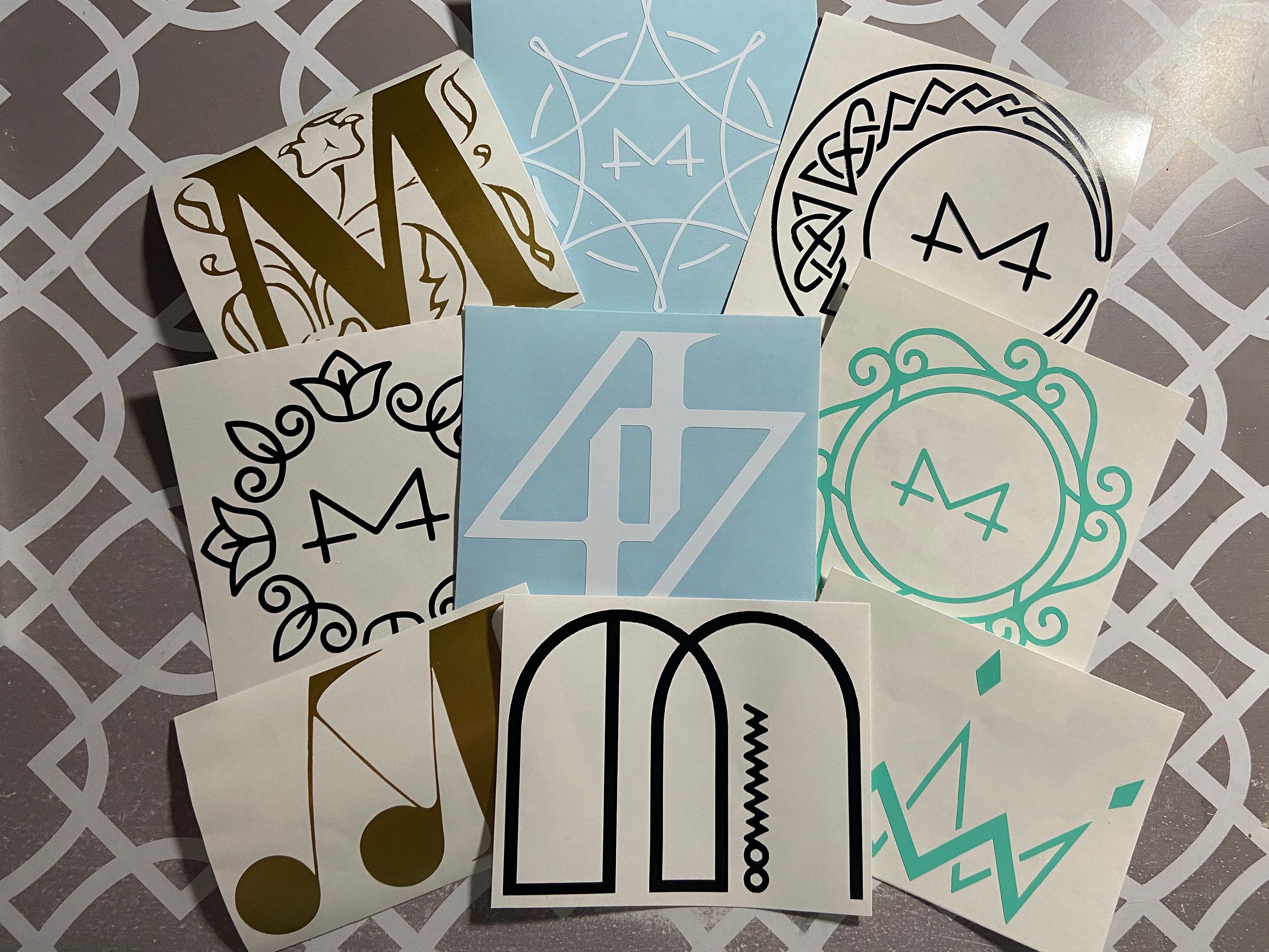 Kpop Merch MAMAMOO 7th Anniversary Goods Pack 2 Pins and 5 Stickers ...