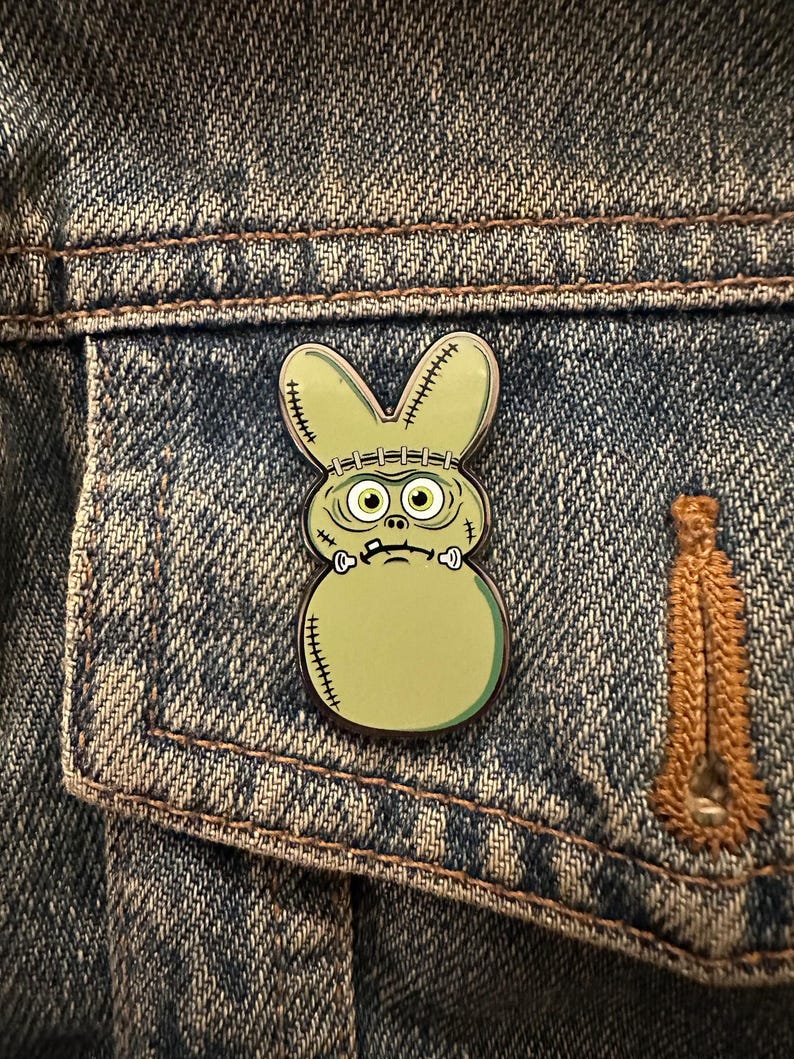 Easterween Peeps/weeps Horror Enamel Pin: Halloween, Sack Head , Mummy ...