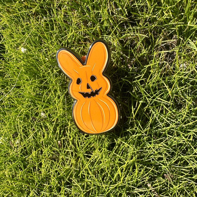 Easterween Peeps/weeps Horror Enamel Pin: Halloween, Sack Head , Mummy ...