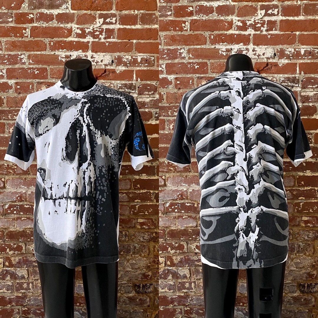 1992 Liquid Blue Chris Pinkerton Skull & Skeleton Ribcage Double Sided ...
