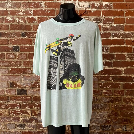 80s Nite Flite World Trade Center Twin Towers Skatebo… - Gem