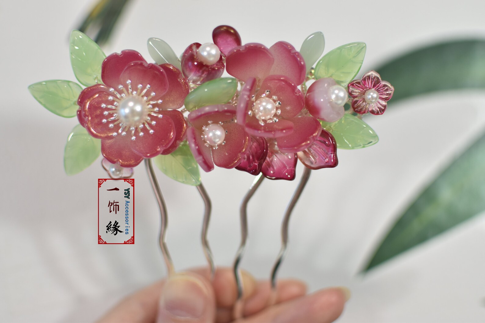 Tropical Red Flower Blossom Hair Comb/Asian Hanfu Hair Jewelry | Etsy