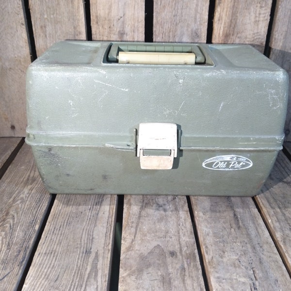 Vintage Tackle Box - Etsy