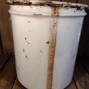 Vintage Rusty Oilzum Oil Can: Gas Station Advertising, Man Cave Decor ...