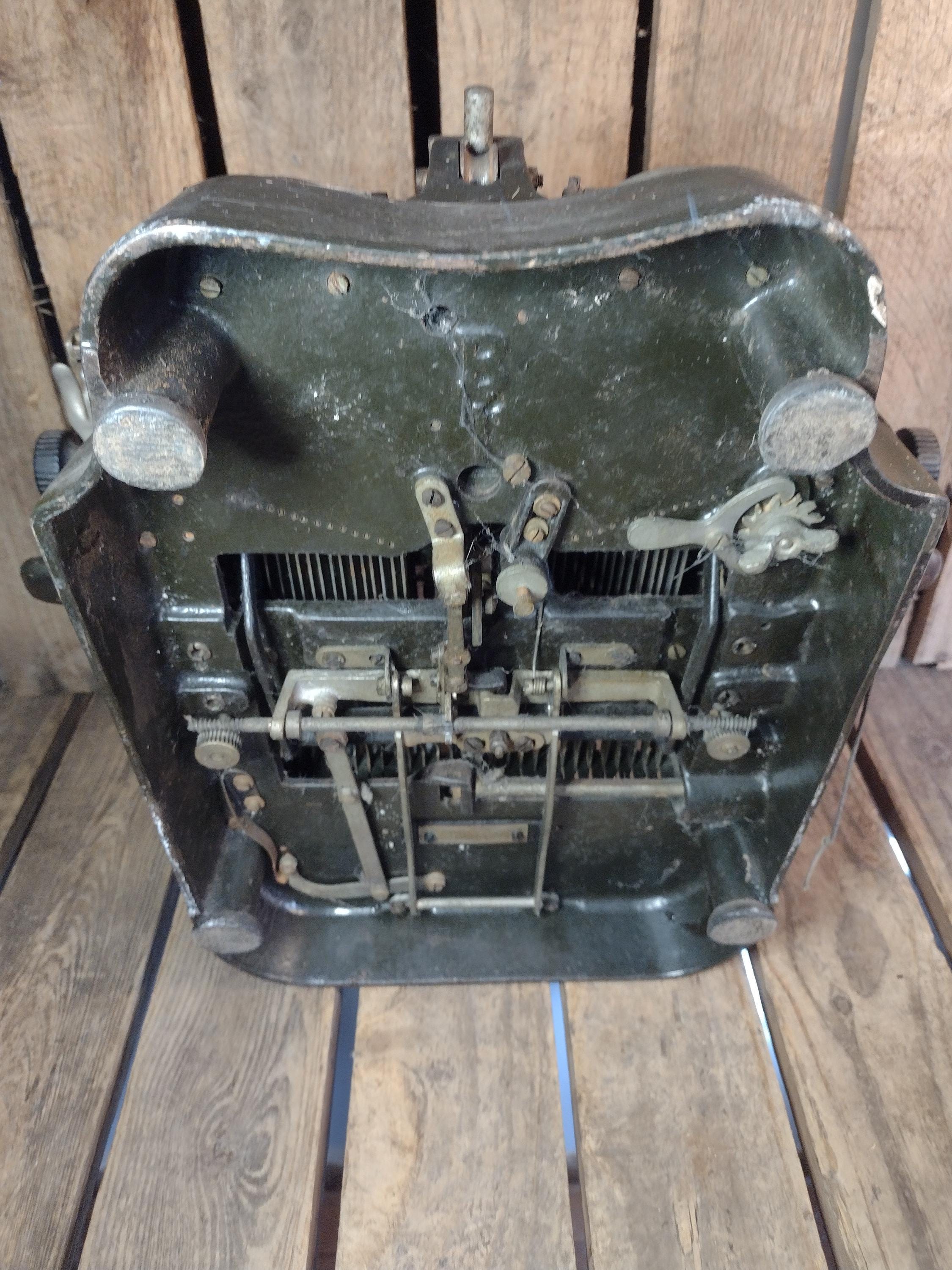 Antique Oliver Standard Visible Writer No. 3 Typewriter – Early 1900s ...