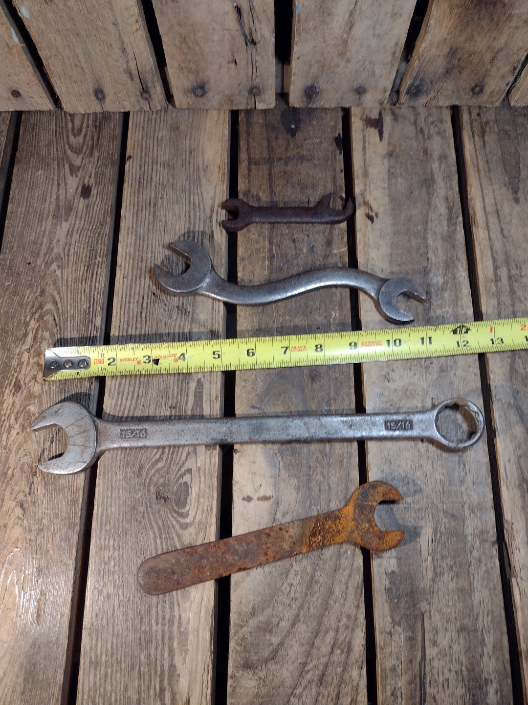 Vintage Rusty Wrenches Set: Farmhouse Industrial Decor - Etsy
