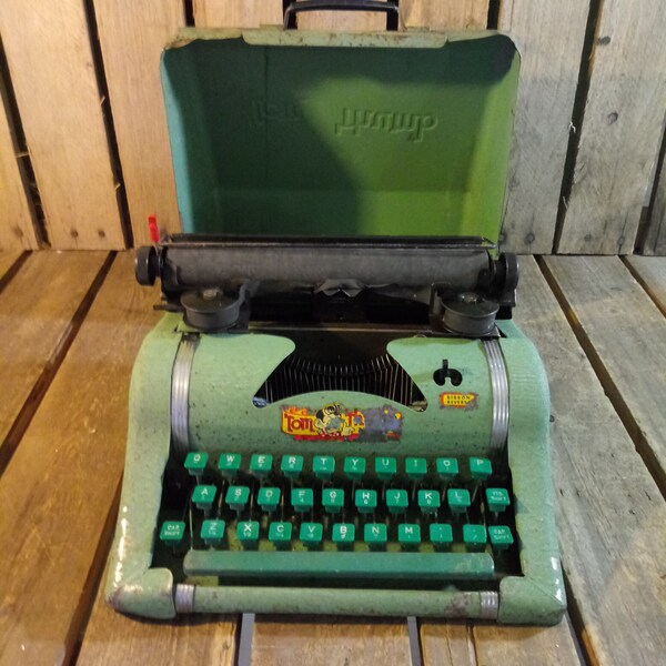 Toy Typewriter - Etsy