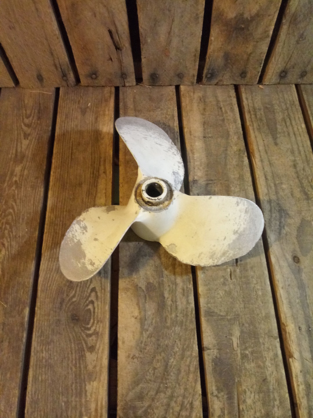 Vintage Boat Propeller: Nautical Decor (9x9x3 Inches) - Etsy