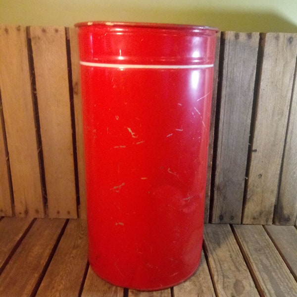 Vintage Trash Can - Etsy