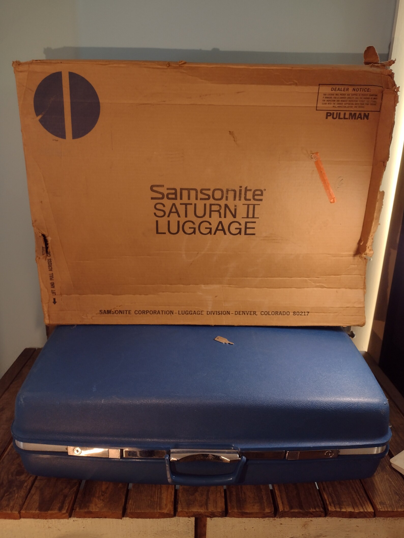 Vintage Samsonite Suitcase With Key and Box! - Etsy