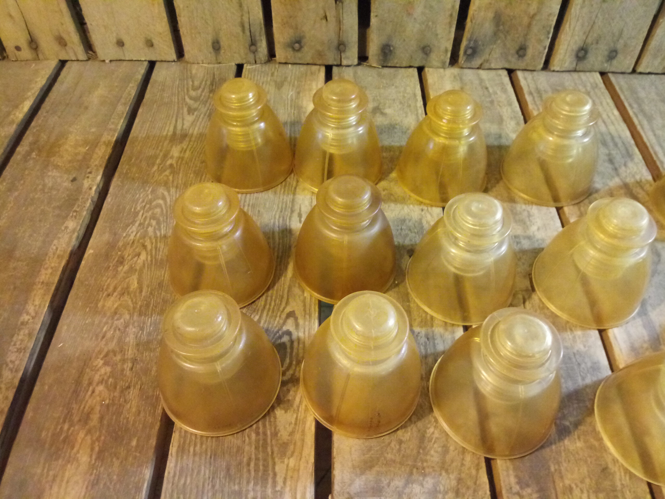 14 Vintage Plastic Insulators | Etsy