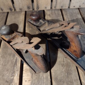 2 Antique Rusty Woodworking Planes - Etsy