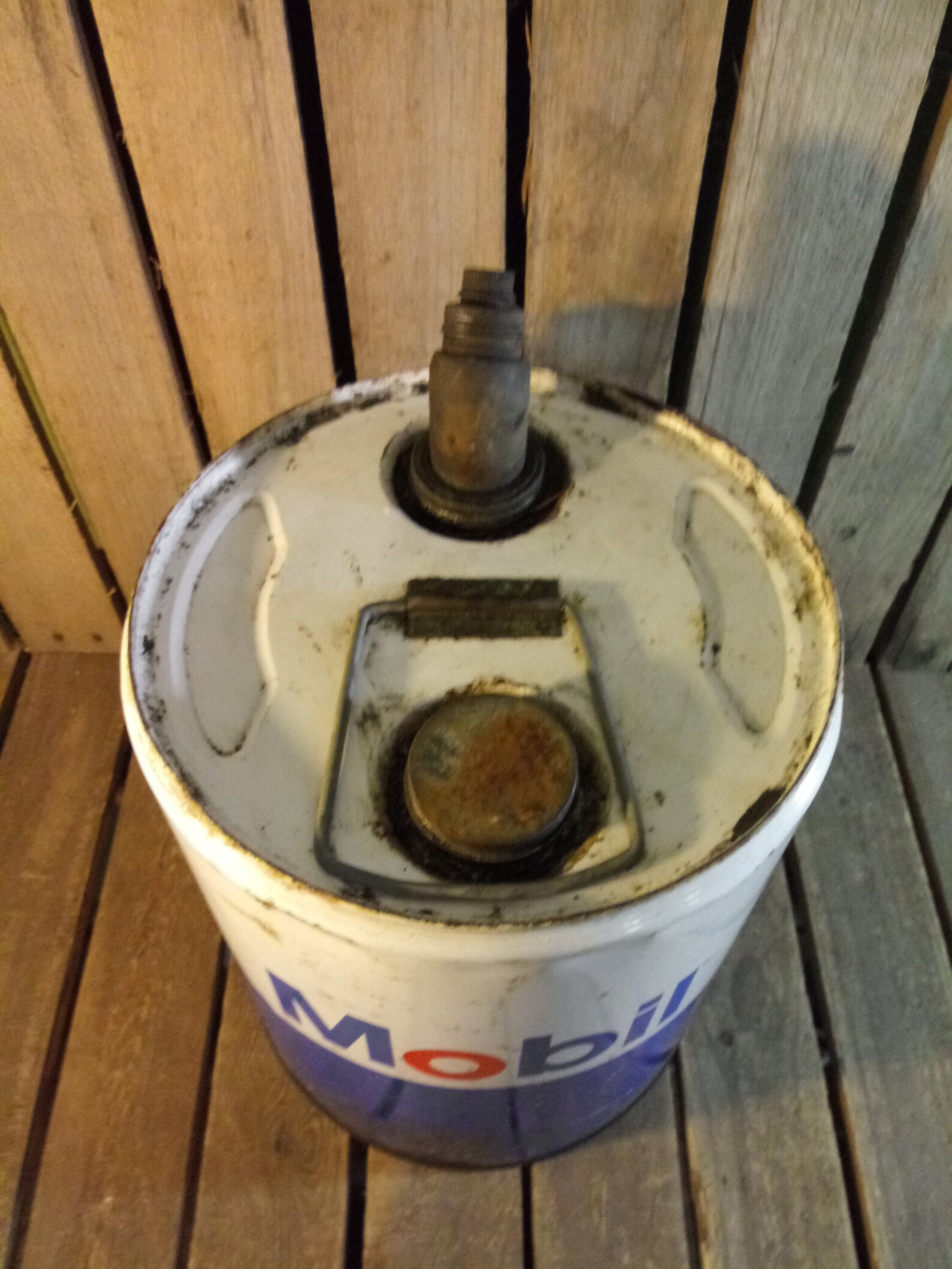 Mobile Oil Can Vintage Metal Oil Can | Etsy