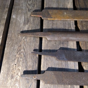 7 Vintage Rusty Files - Etsy Canada