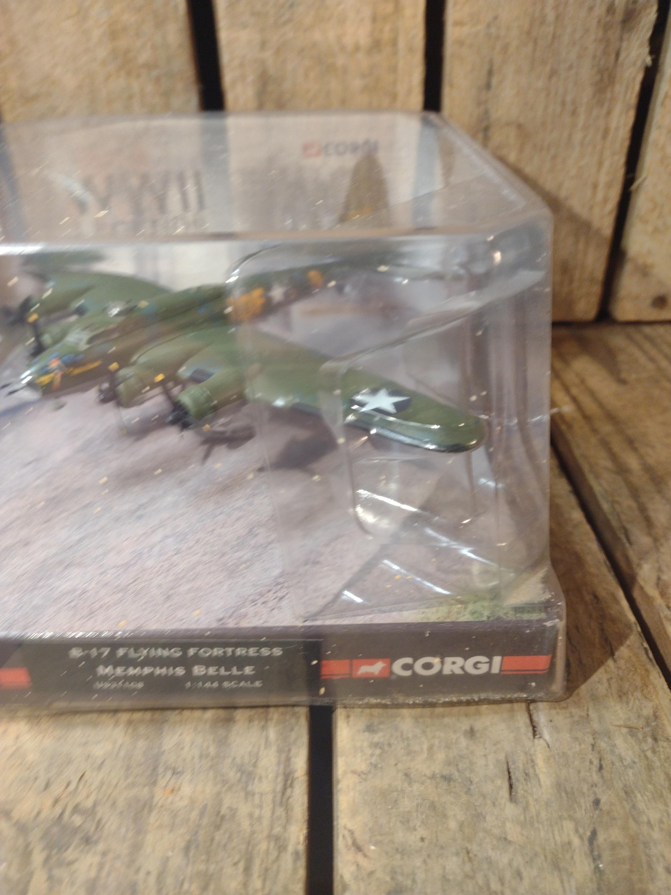 Corgi WWII Legends B-17 Flying Fortress Diecast Model Airplane 2005 ...