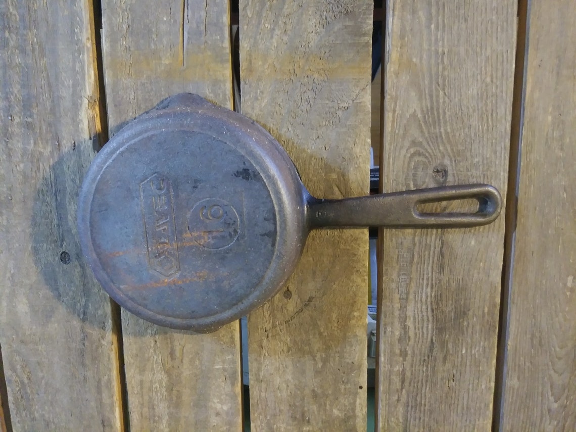Cast Iron Skillet Small Vintage Cast Iron Skillet | Etsy