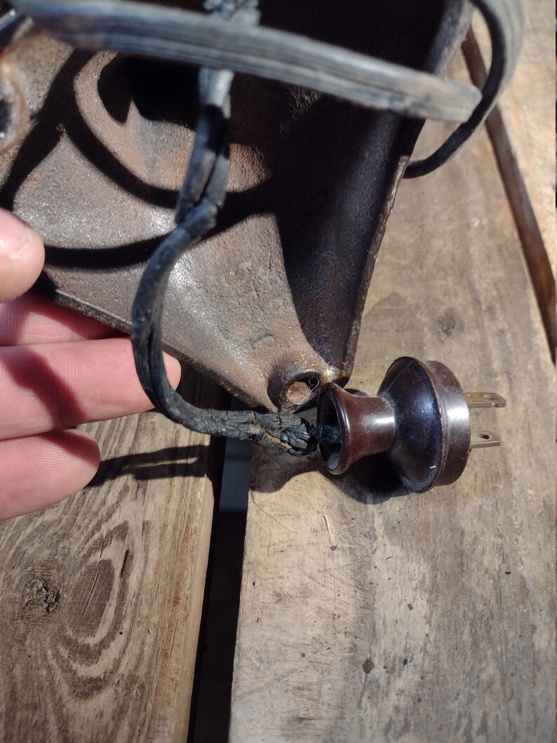 Small Vintage Fan Untested Cord Needs to Be Replaced - Etsy