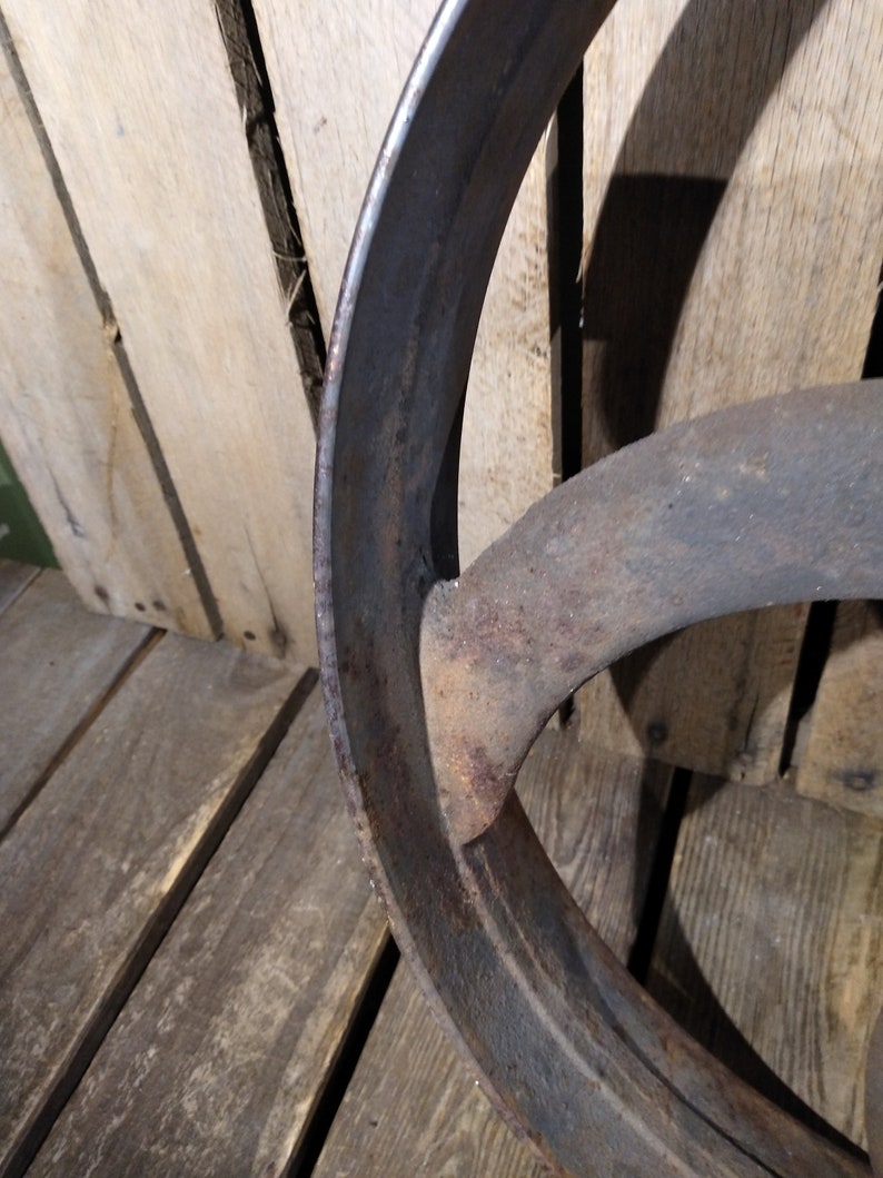 Antique Rusty Wheel - Etsy
