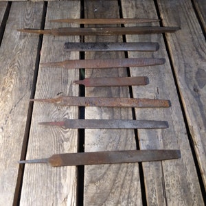 7 Vintage Rusty Files - Etsy