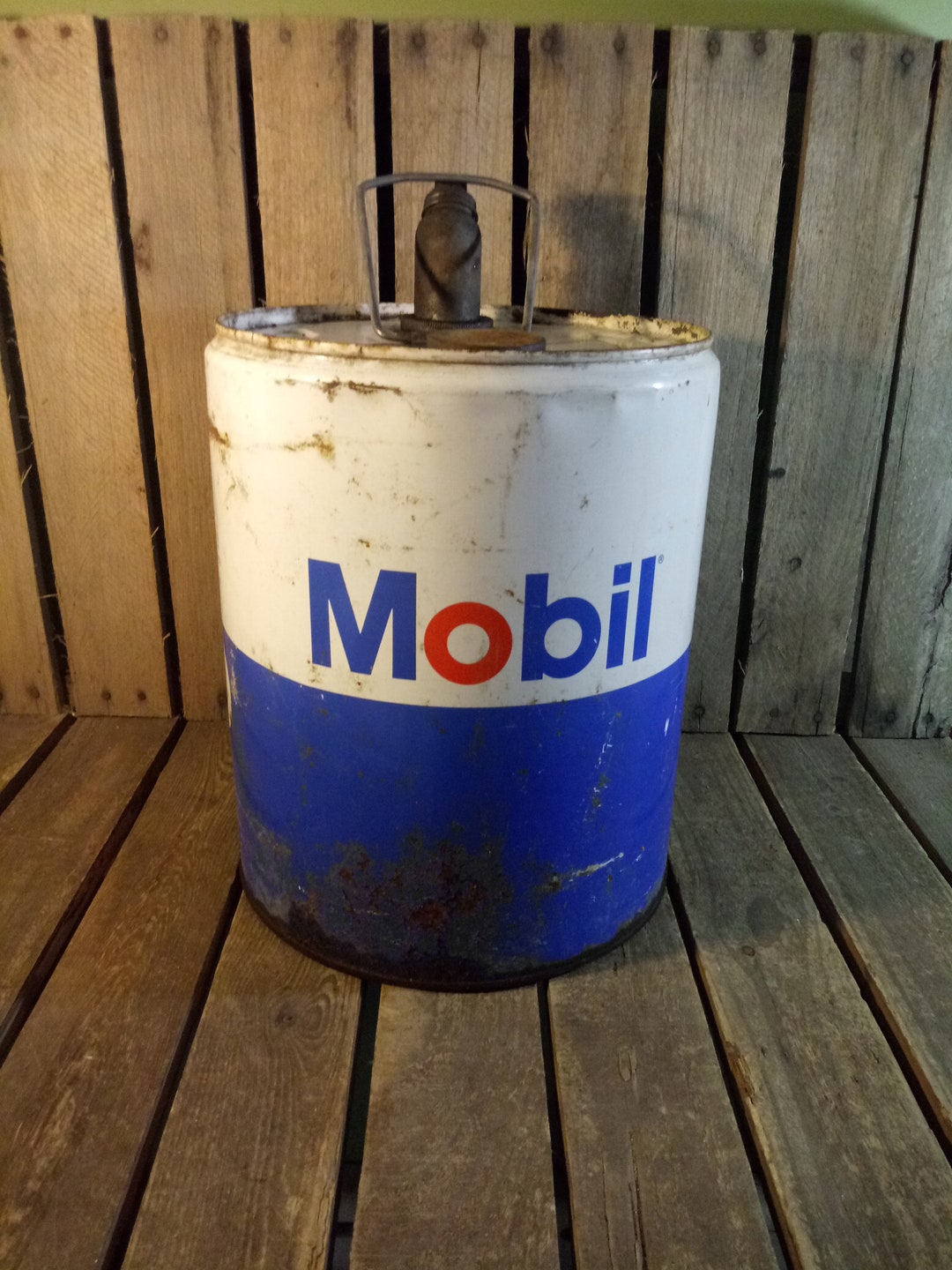 Mobil Oil Can, Vintage Metal Oil Can - Etsy