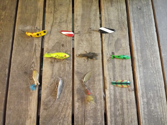 10 Vintage Fishing Lures | Etsy