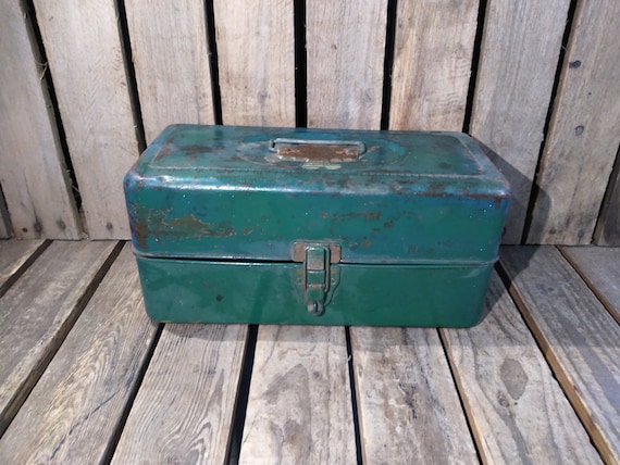 Vintage Rusty Tool Box | Etsy