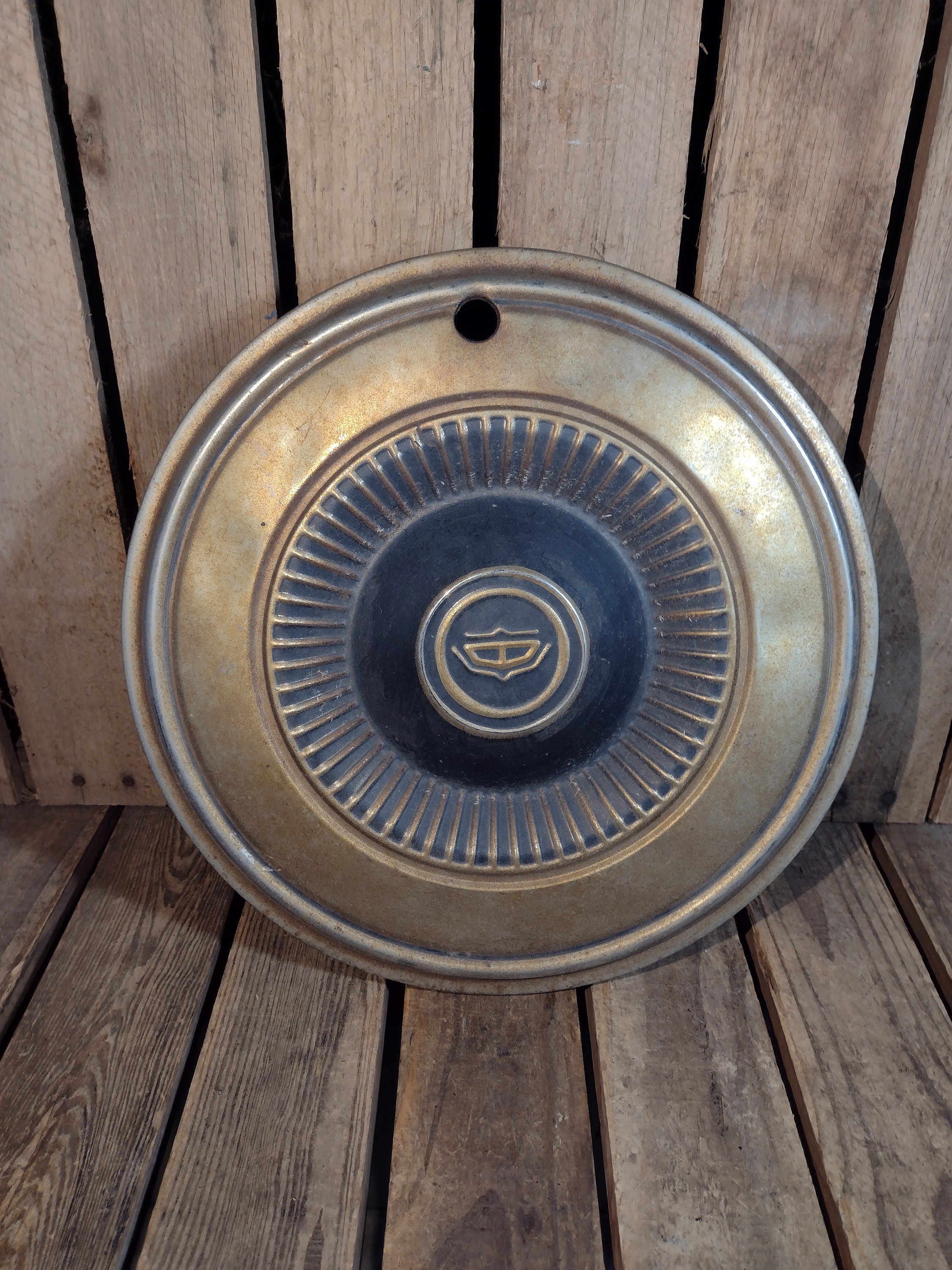 Vintage Rusty Hub Cab - Etsy