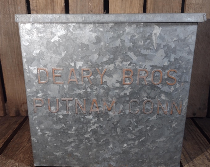 Vintage Metal Milk Box - Etsy