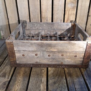 Vintage Rusty Crate - Etsy