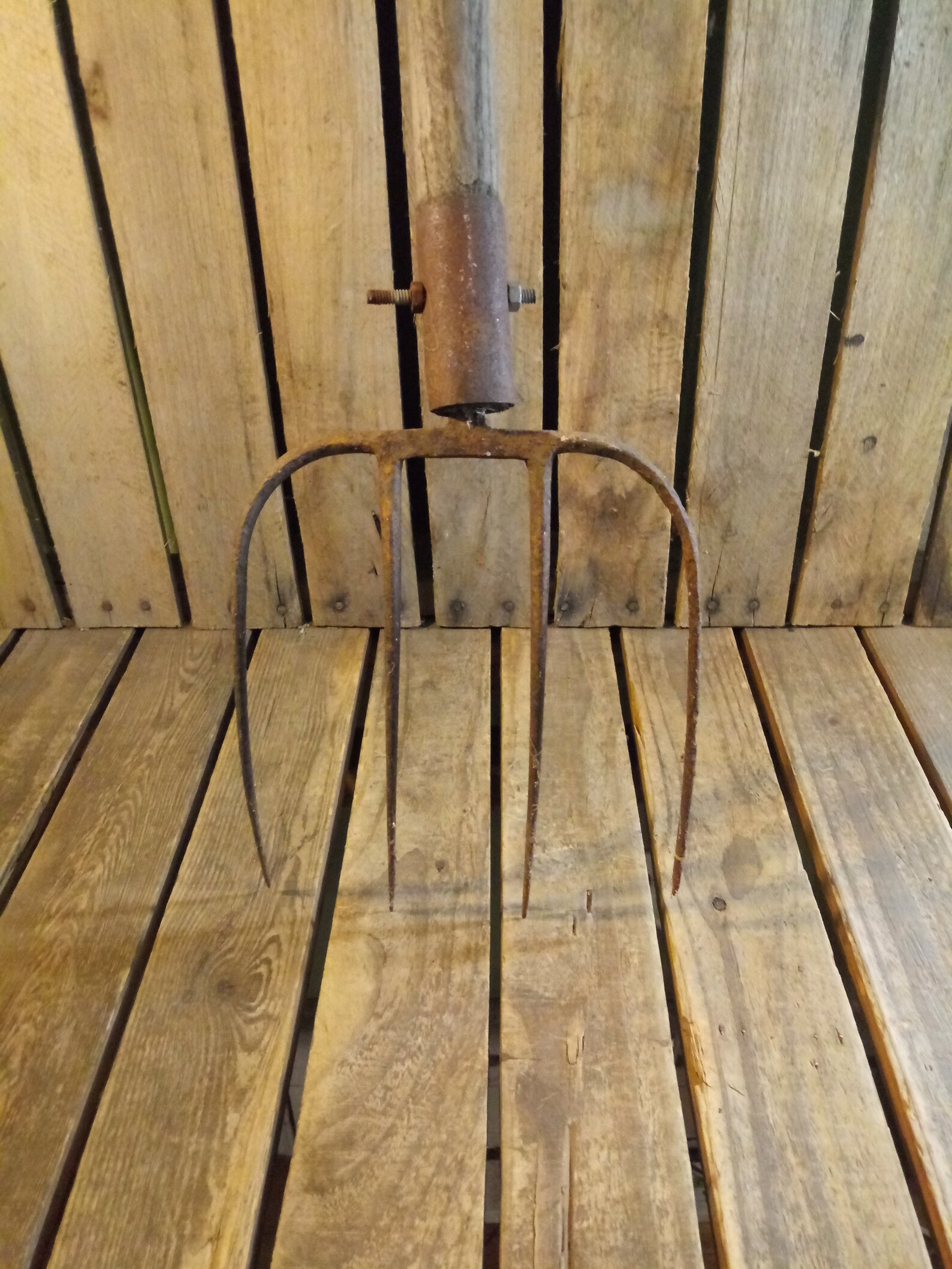 Vintage Rusty Pitchfork - Etsy