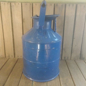Sexton Measuring Can, Vintage Metal Sexton 5 Gallon Oil Measuring Can ...
