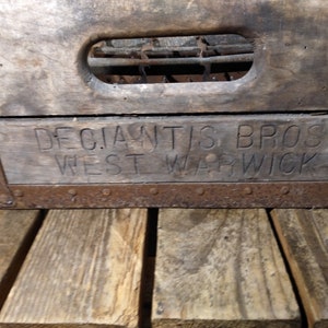Vintage Rusty Crate - Etsy