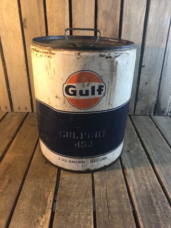 Old Gulf Oil Cans