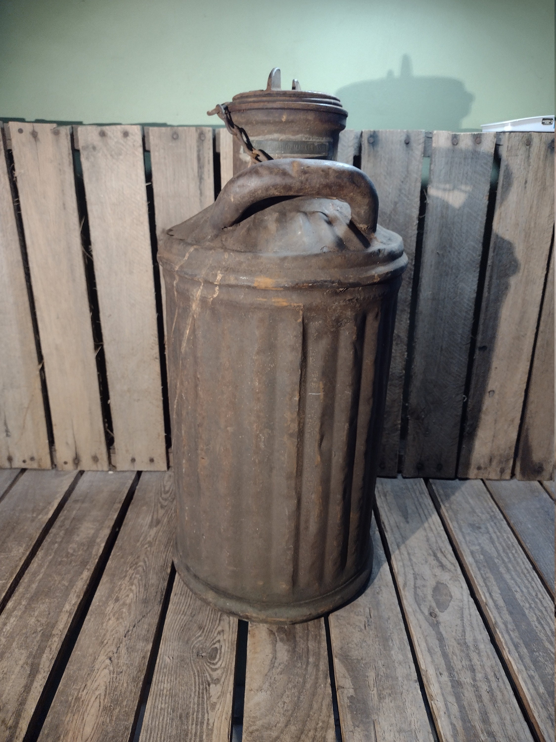 Antique Rusty Oil Can - Etsy