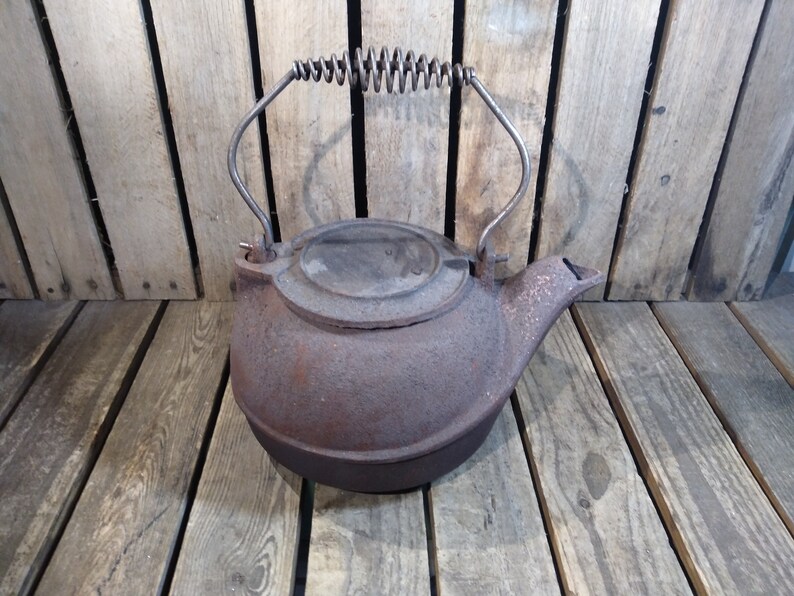 Antique Rusty Kettle | Etsy