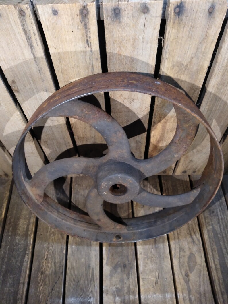 Antique Rusty Wheel - Etsy