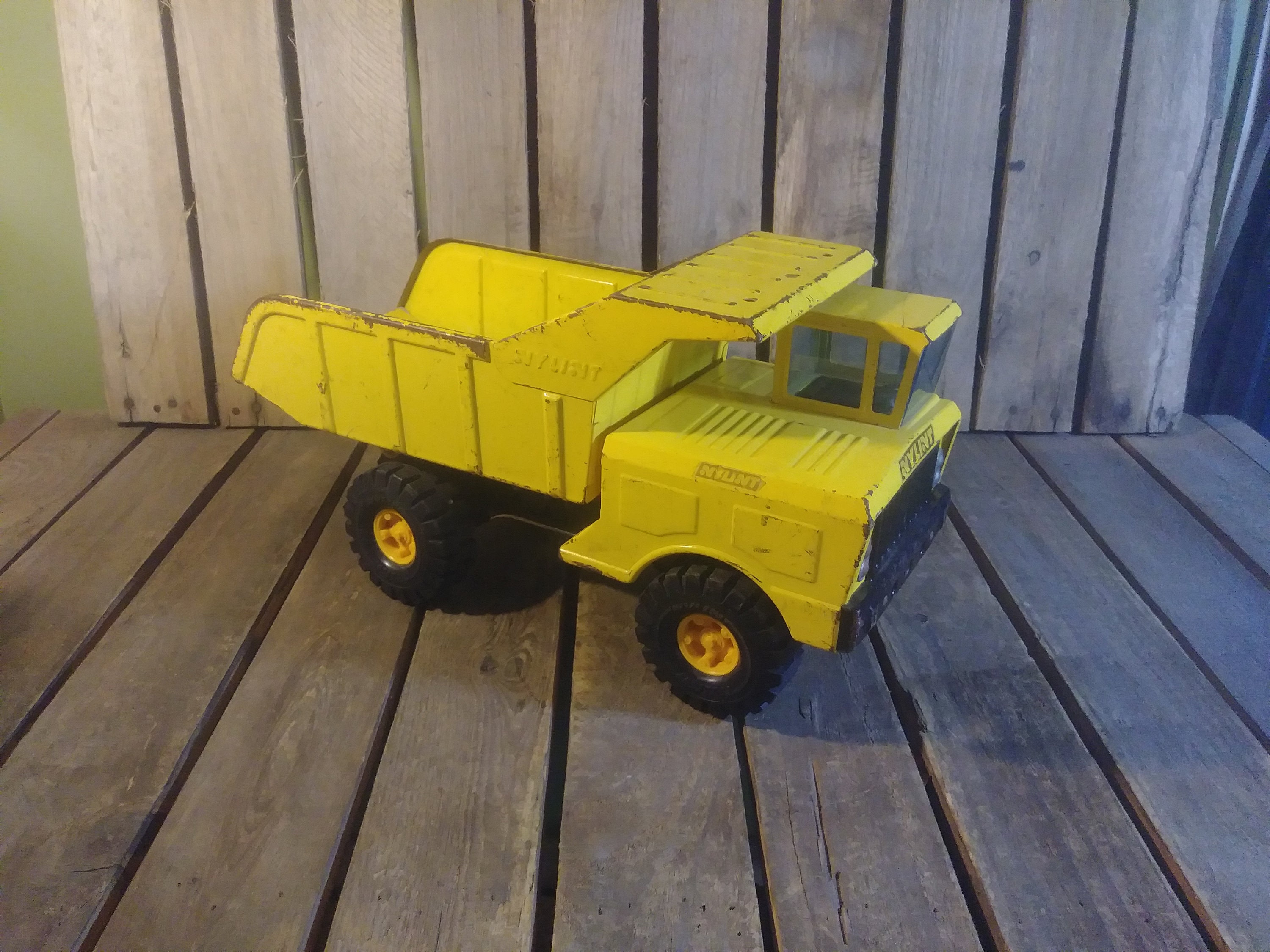 Nylint Dump Truck | Etsy Nylint Dump Truck | Etsy