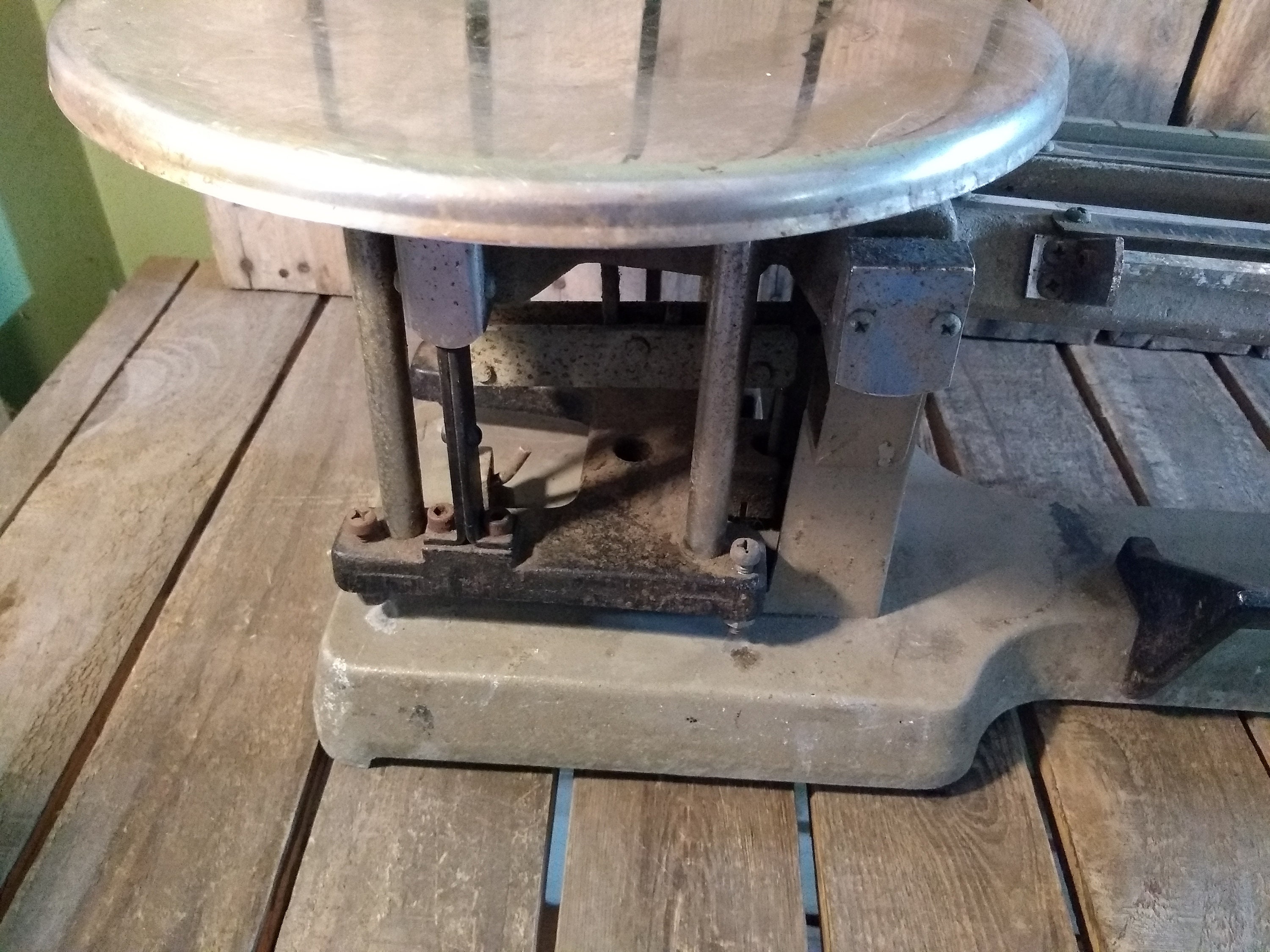 Large Distressed Scale Vintage Rusty Wornout Scale Decor or | Etsy