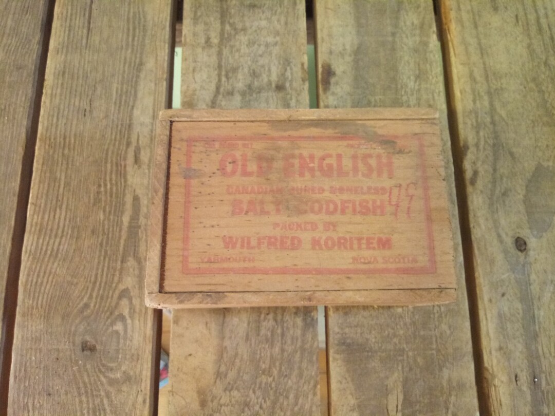 Small Vintage Box, Vintage Codfish Box - Etsy