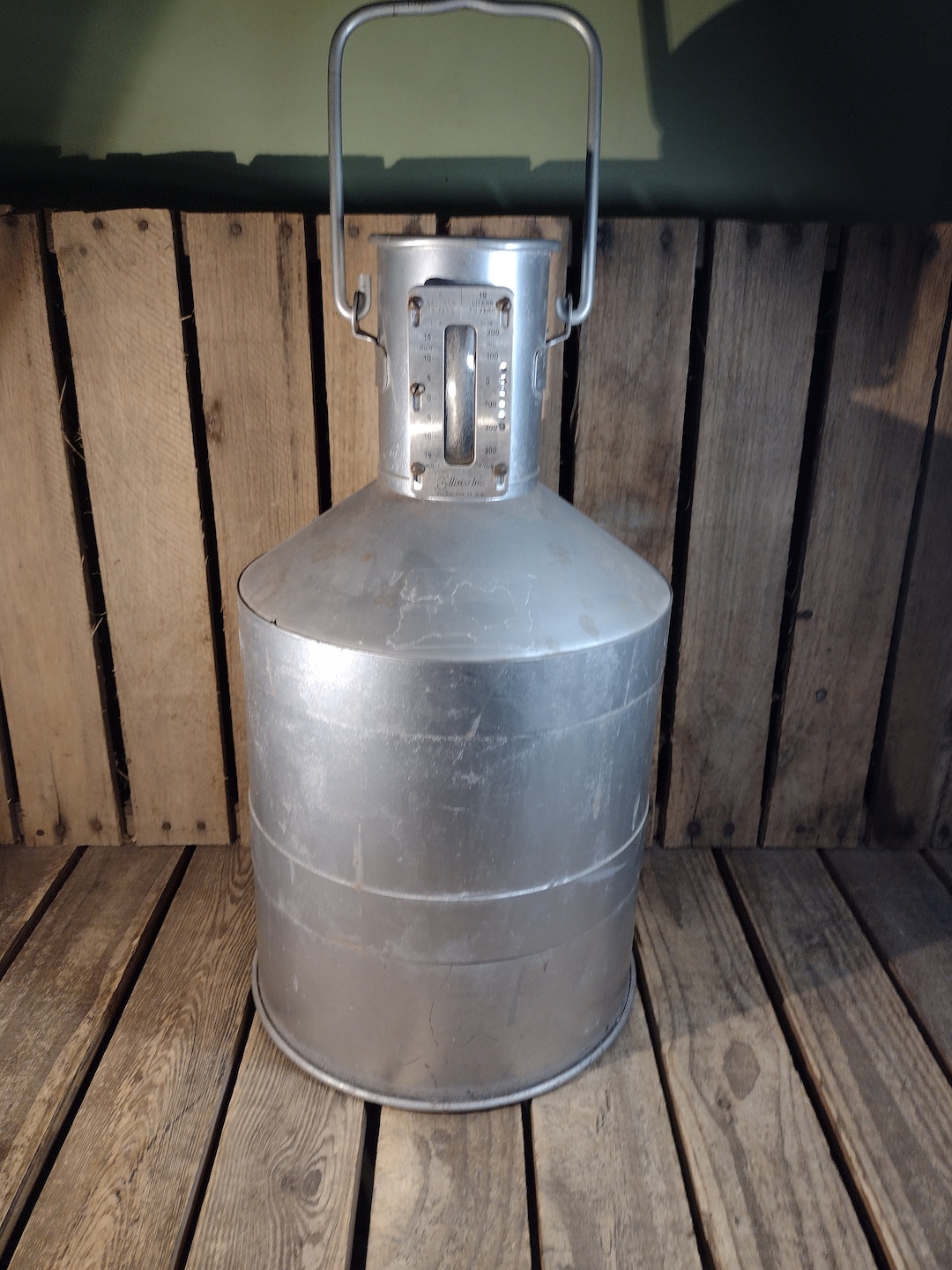 Vintage Ellisco Oil Measuring Can - Etsy