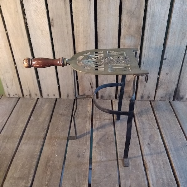 Iron Stand - Etsy