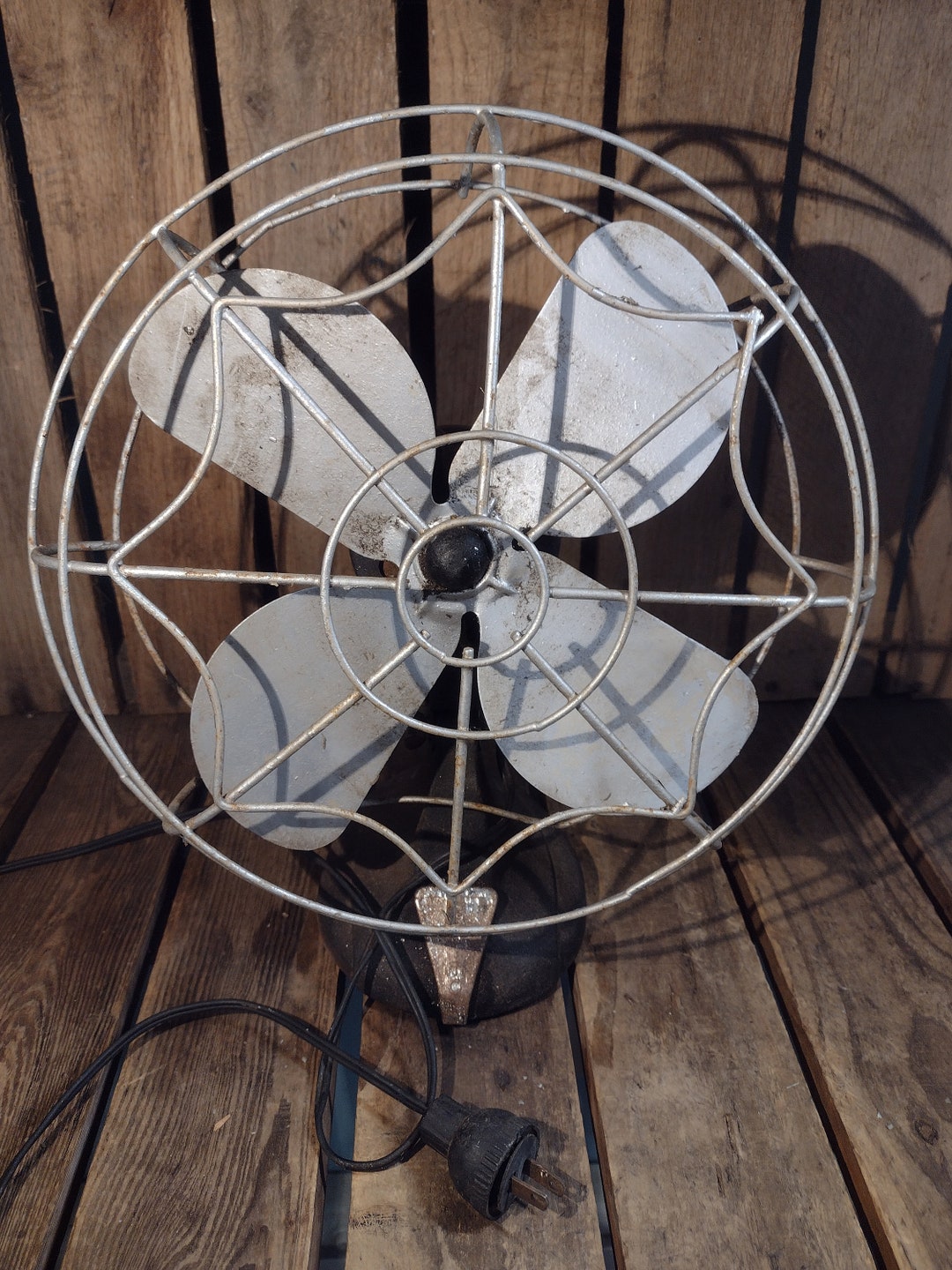 Vintage Rusty Fan, Does Not Work Decor or Parts Piece Only - Etsy