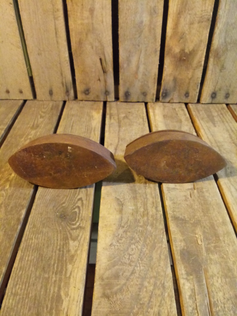 2 Antique Rusty Irons, - Etsy