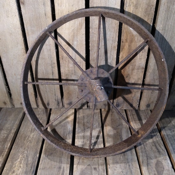 Antique Metal Wheel - Etsy