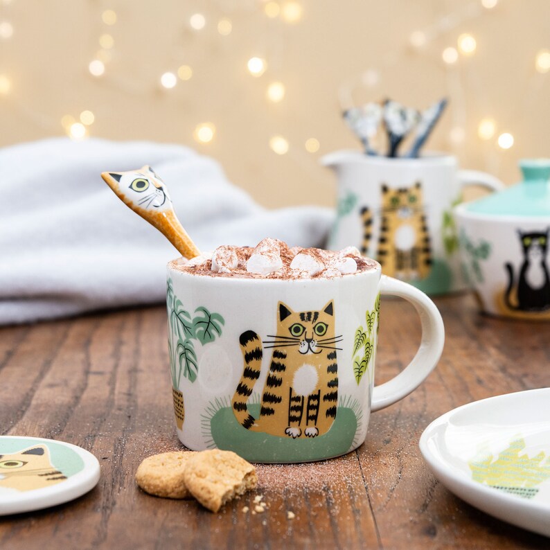 Handmade Ceramic Cat Mug Designed in the UK by Hannah Turner. - Etsy