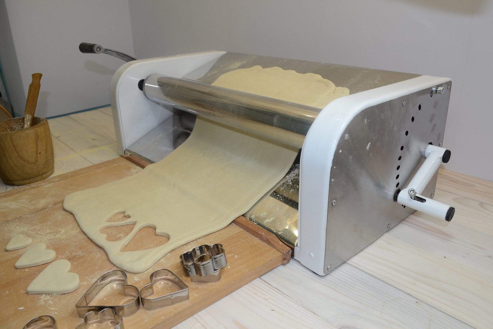 Manual Dough Sheeter, Manual Dough Roller, Dough Sheeter for Home ...